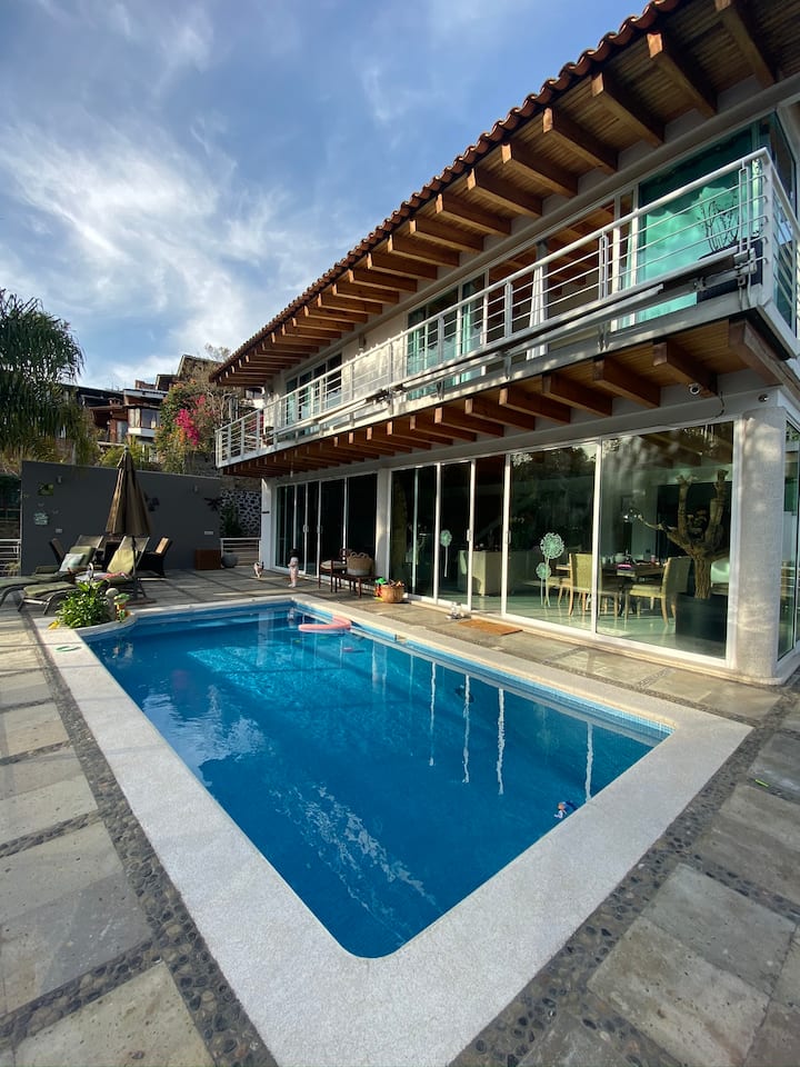 Casa Con Vista Al Lago Y Montañas Valle - バジェ・デ・ブラボ