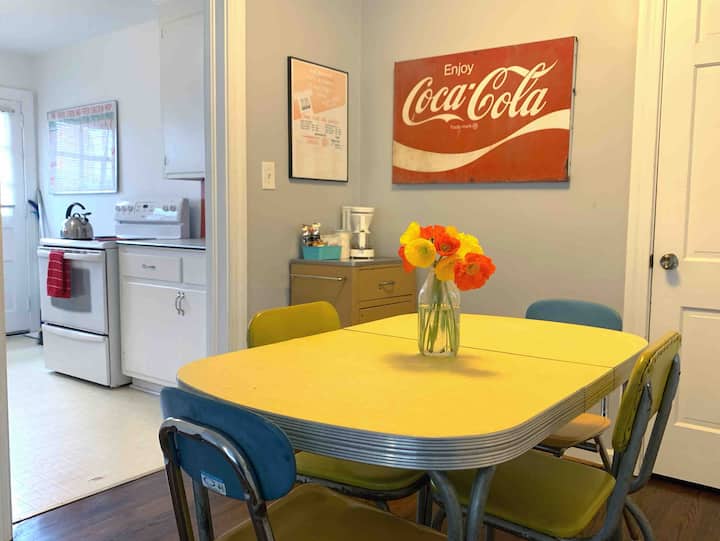 Charming 50s Duplex In The Heart Of Durham - ダーラム, NC