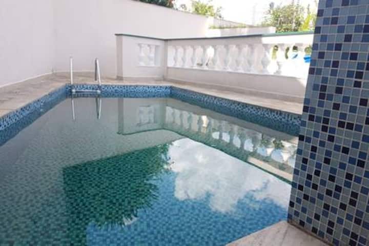 Charming House Rooftop Swimming Pool - São Paulo