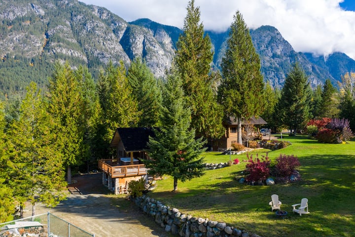 The Cabin At Sweetwater - Pemberton, BC, Canada