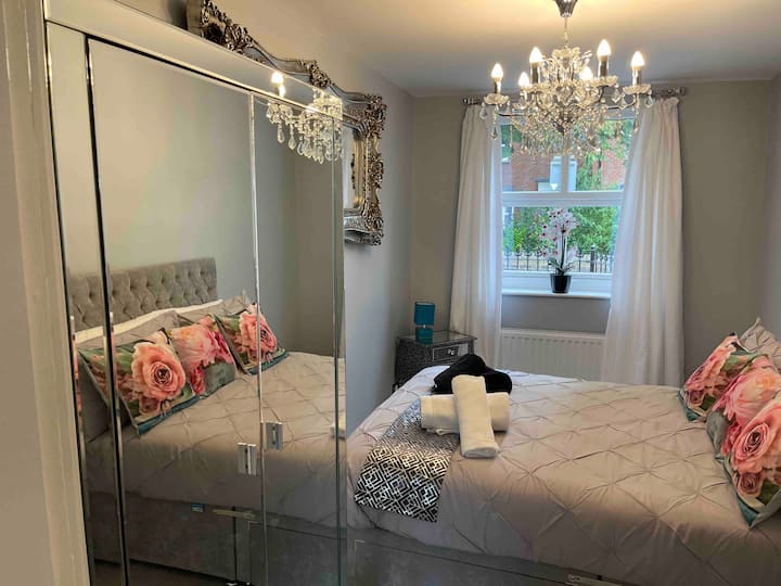 Luxe Cosy Large City Centre Apartment Free Parking - York