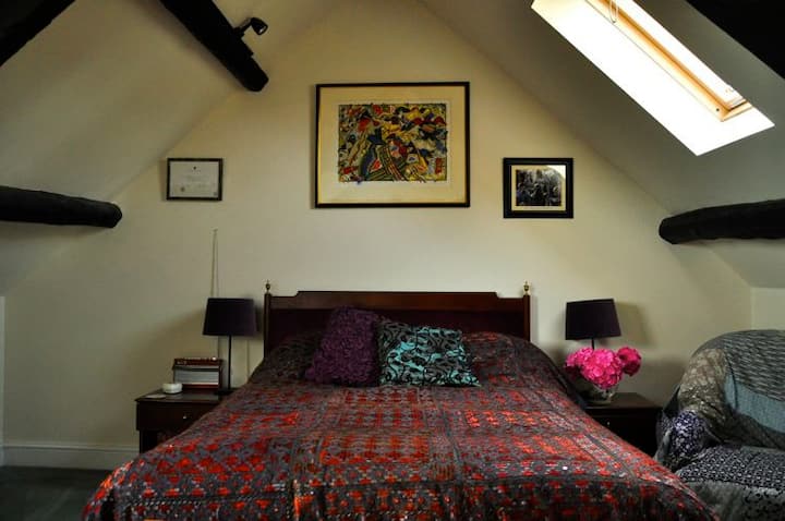 Family Run B&b Near Stroud, Cotswolds - Stroud, UK