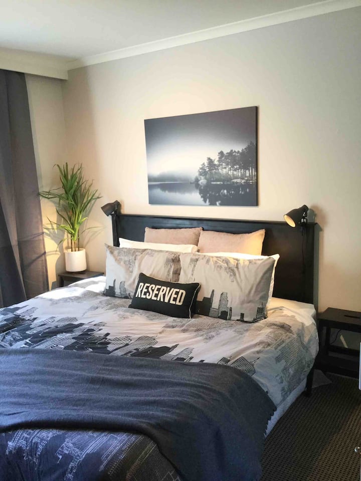Unbeatable Central Canberra City Cbd Location - Belconnen