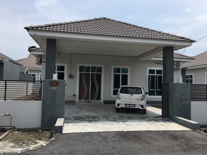 A Place To Stay In Kg Bahagia Teluk Intan - Teluk Intan