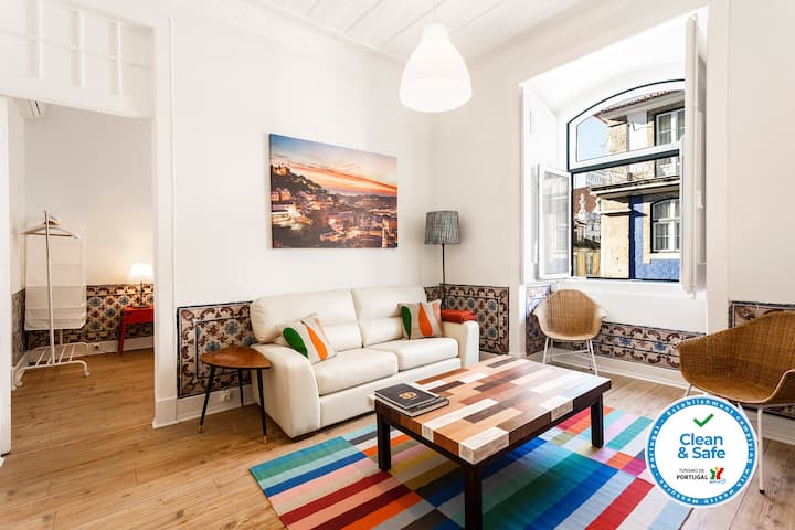 Fanqueiros Apartment | Tram28 | Location | Ac - Lisbon