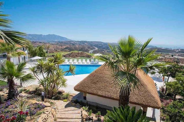 Golf, Sea And Mountain Views - Calahonda