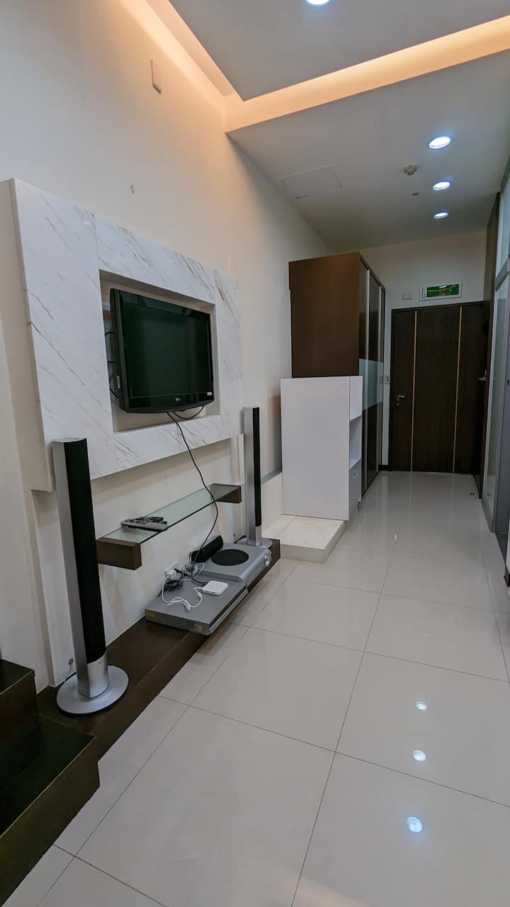Conveniently Located Above Yung-an Mrt Station - New Taipei City
