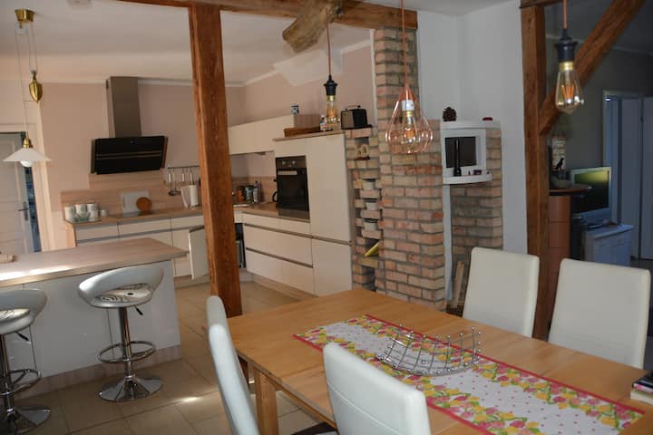 Ehemaliges Bauernhaus Auf Idyllischem Grundstück - Bergen auf Rügen