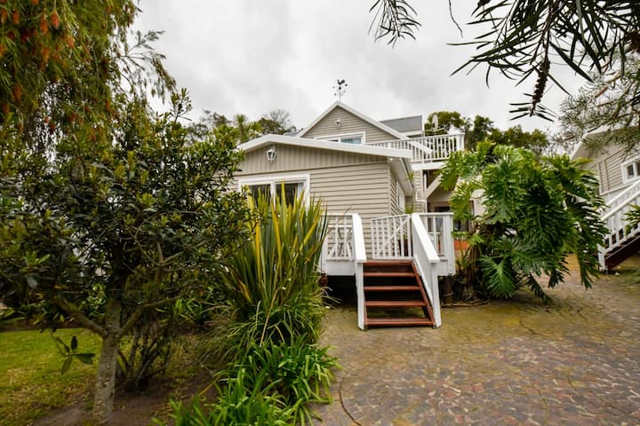 Peacock Unit In Hoekwil With Beautiful Views - Wilderness