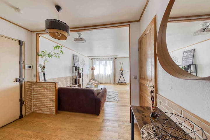 Flat Design Stade De France-metro 13 Pte De Paris - Saint-Denis, France