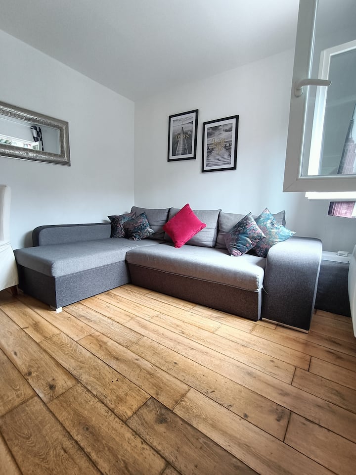 Charmante Maisonnette Avec Parking 5 Km Rouen - Franqueville-Saint-Pierre