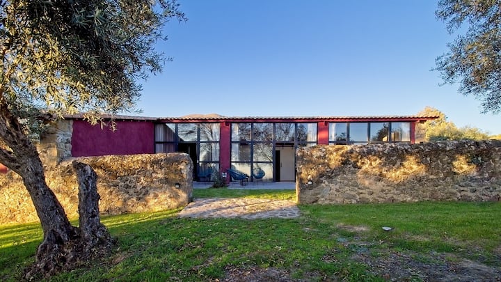 Hacienda Neri Casa De Vacas Completa - Candeleda