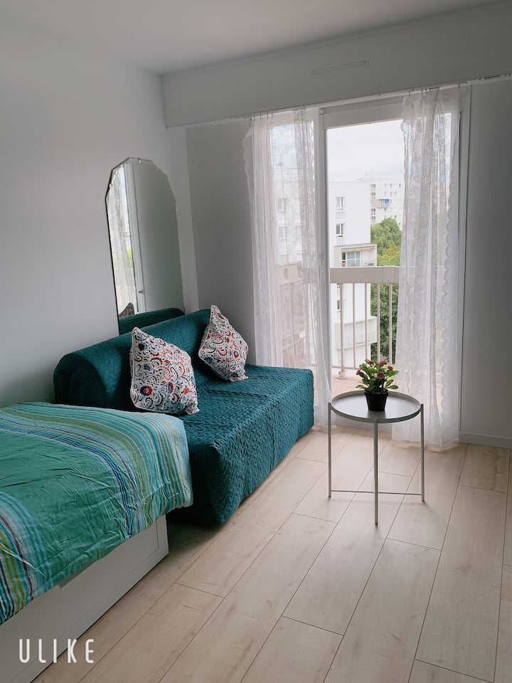 Studio Balcon-parking-metro - Créteil