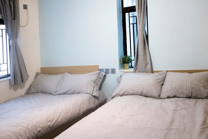 Lively & Bright Twin Br. 1-min To Tst Mtr - Tsuen Wan