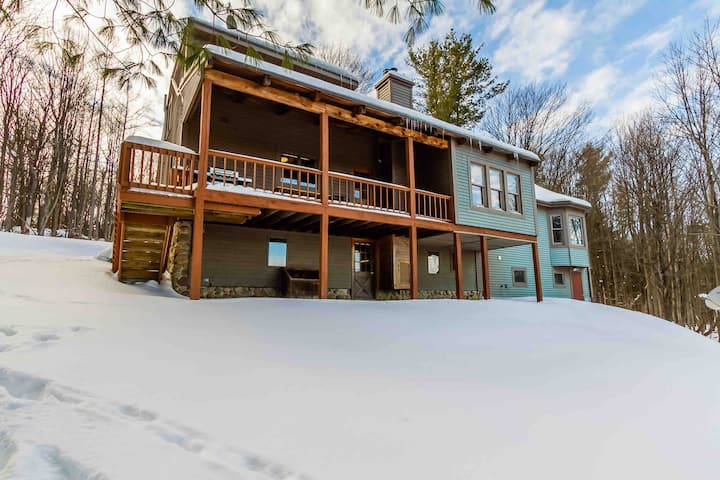 Lizzie’s Mountain Getaway - Canandaigua, NY