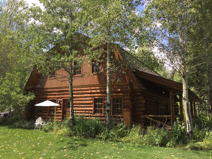 Cozy Riverfront Guest House, Sun Valley/ketchum Id - Ketchum, ID