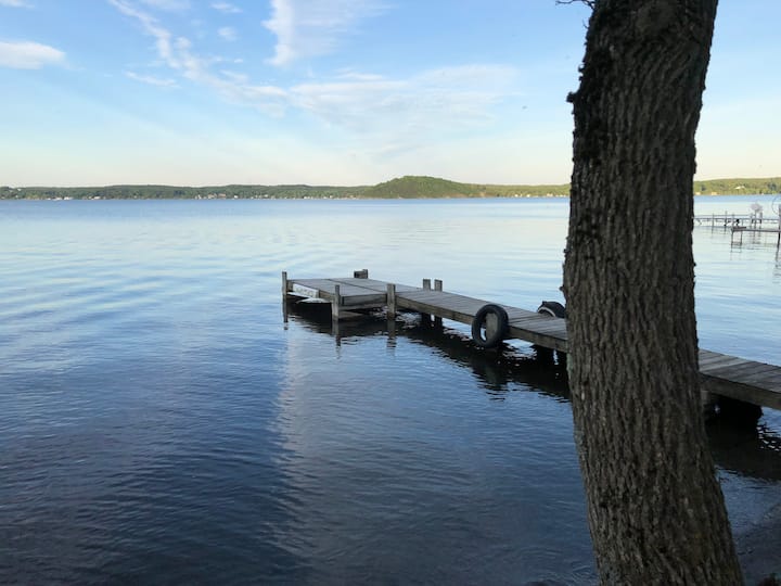 Saratoga Lakefront Cottage
< 5 Miles To Racetrack - Saratoga Springs, NY