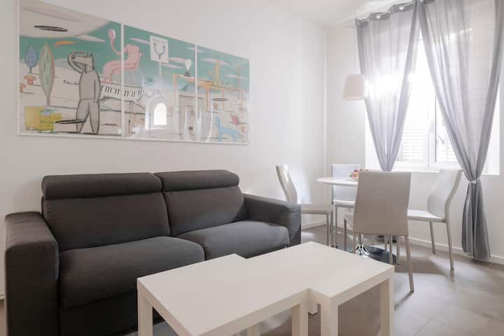 Ampio Bi-locale  (Home Sweet Home) Bocconi-navigli - Milaan