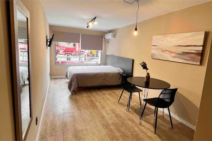 Moderno Y Luminoso Estudio En Punta Carretas - Montevideo