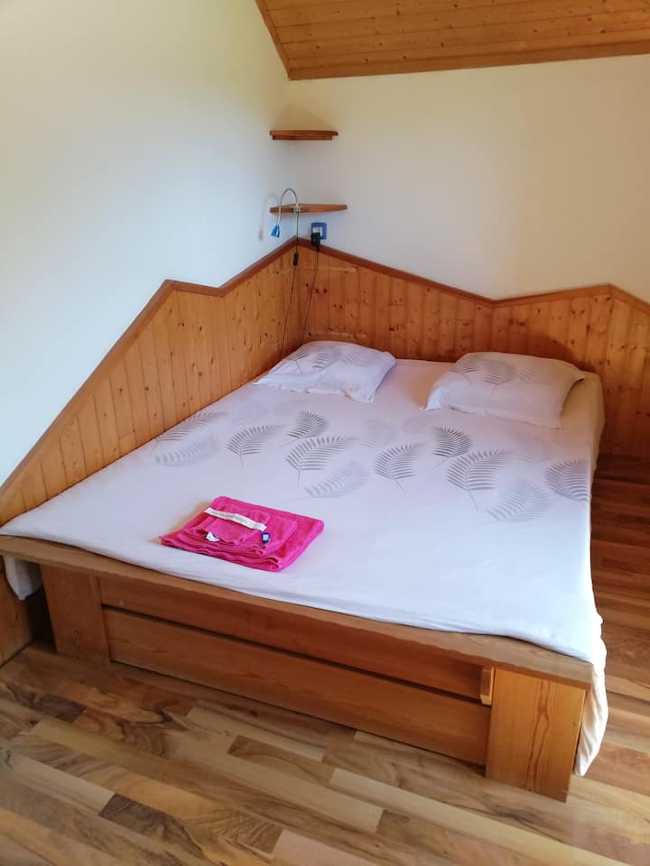 Chambre, Idéal Pour éTudiants Ou Couples. - La Roche-sur-Foron