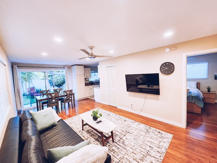 1-bedroom Unit 1 Mile Away From The Beach! - Redondo Beach, CA