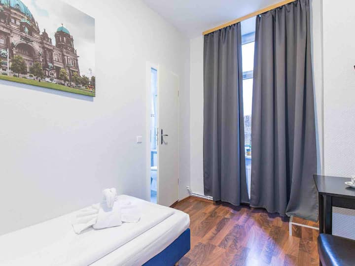 1 Bed Room In Prenzlauer Berg - Berlin