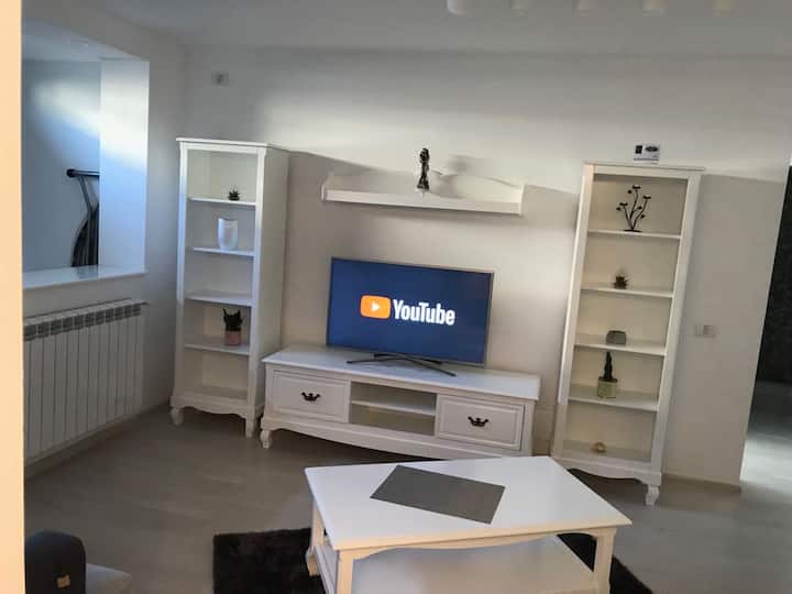 Sarah Apartments - Piatra Neamț