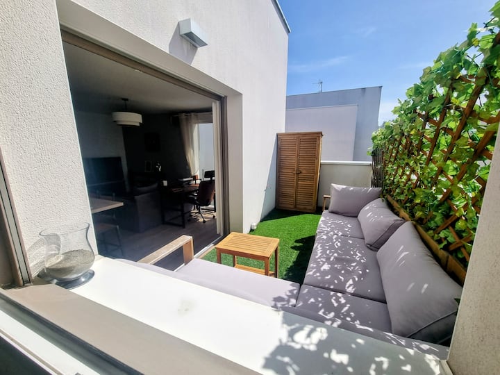 Appart Ensoleillé, Terrasse - Tram Direct Bordeaux - Bègles