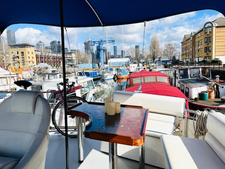 Unique River Cruiser Home - London