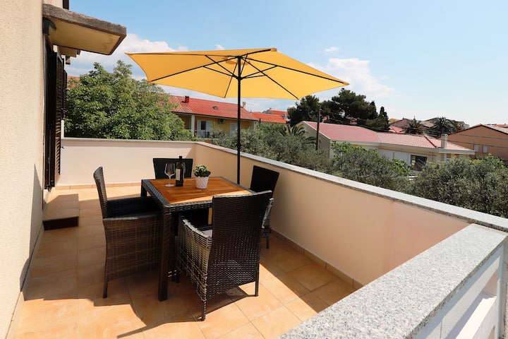 Apartment Center, Best Location In Novalja - Novalja