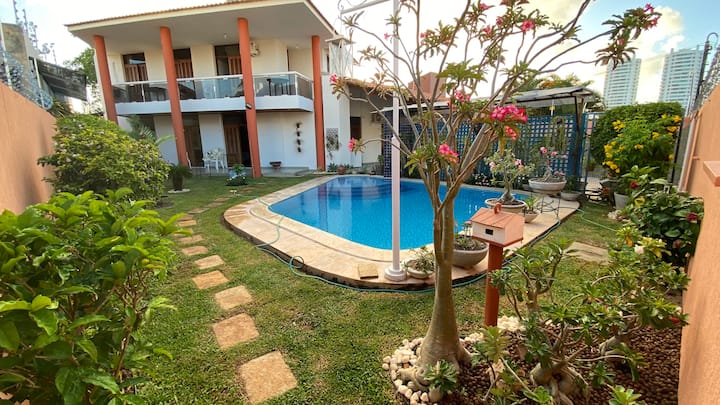 Casa Grande E Confortável Para Famílias. - Natal