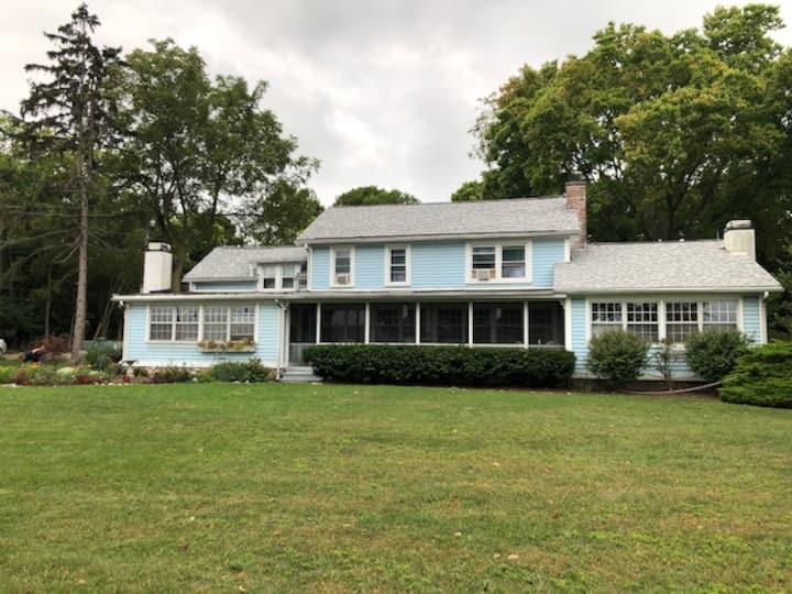 Rose's Lakefront Escape - Put-in-Bay, OH