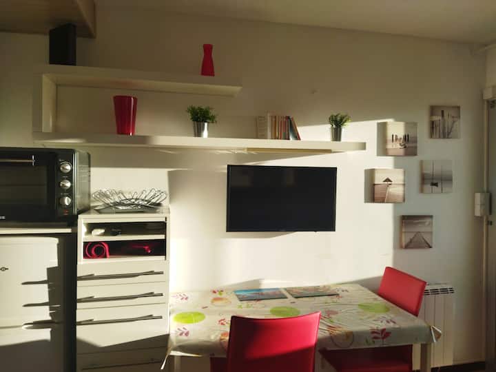 Studio / 2 éToiles  Wifi Climatisation Loggia 3e - Balaruc-les-Bains
