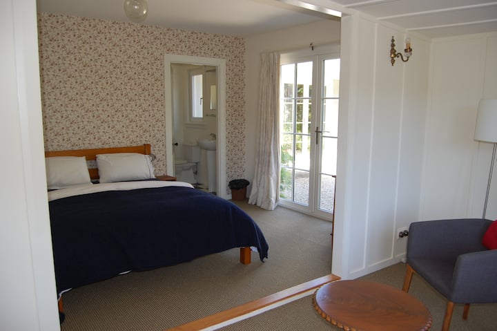 Waipapa -The Heart Of The Harbour (& Breakfast) - Lyttelton