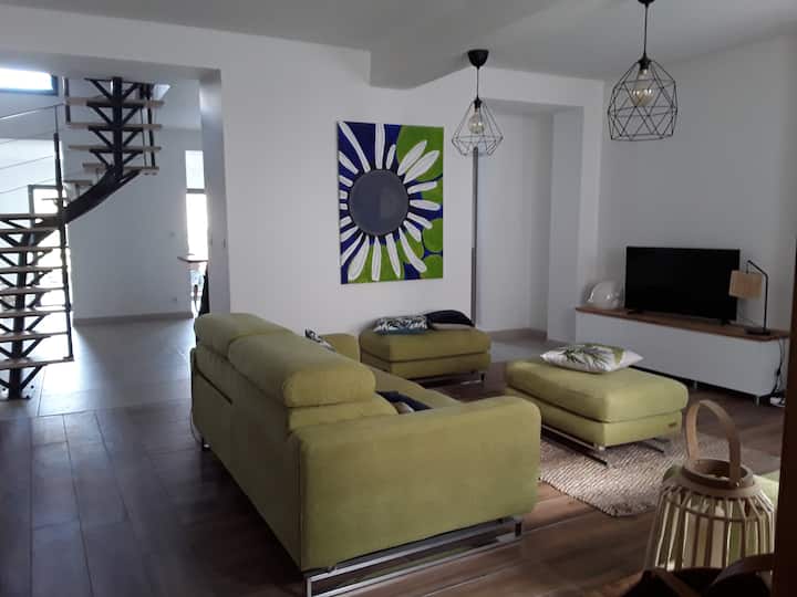 Chambre Dans Maison De Ville
Plein Centre
Jardin - Moulins