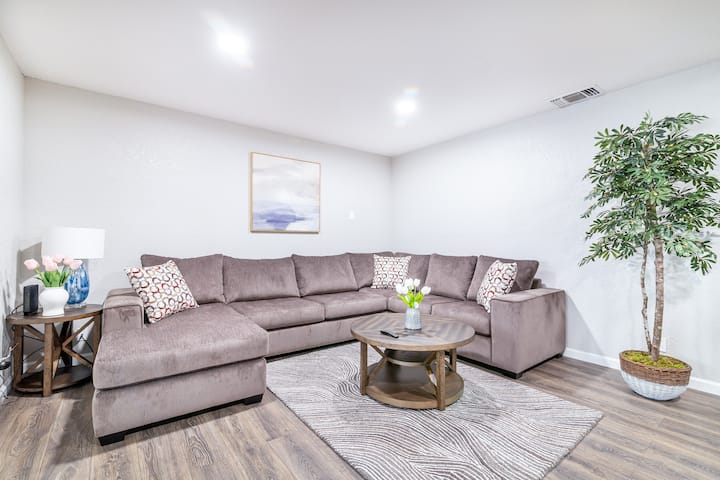 American River⛱️ Happiness Fully Remodeled Home🏠 - Rancho Cordova, CA