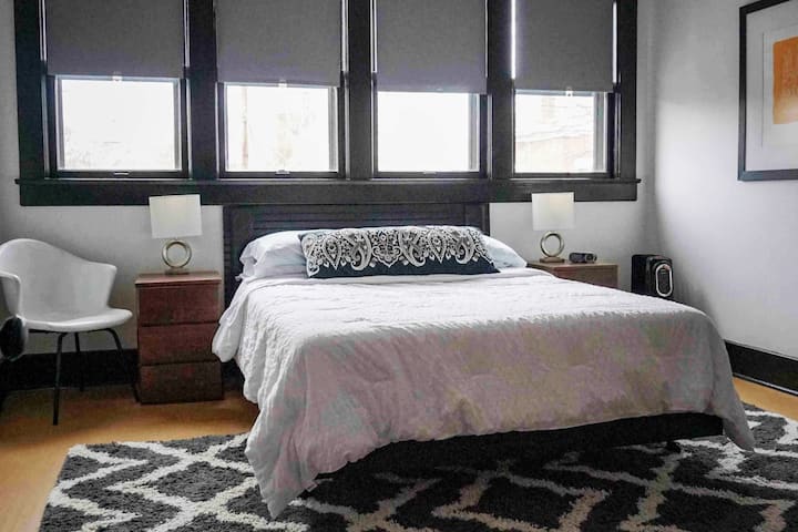 Cozy, Walkable, Highlands Apartment - Louisville, KY
