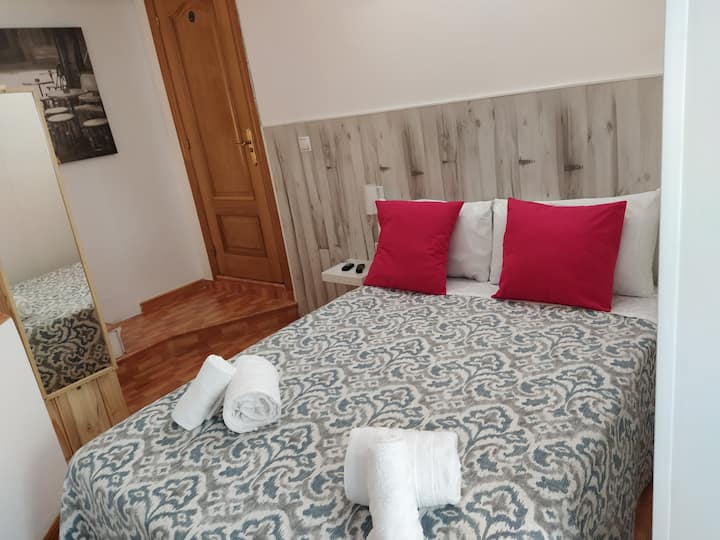 Habitación Con Baño - Donostia-San Sebastian