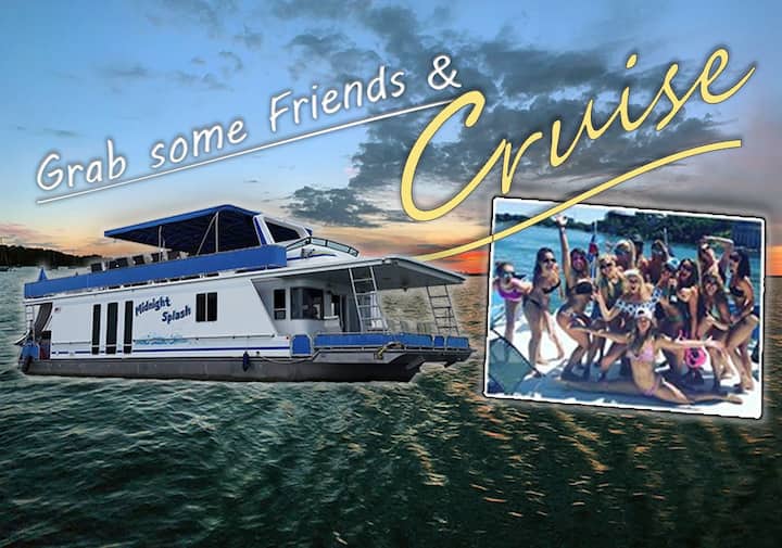 Midnight Splash Houseboat! - Madison, WI
