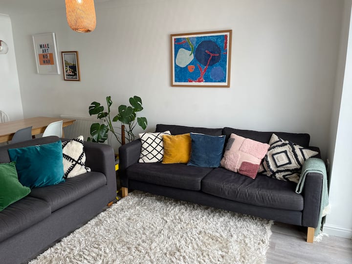 Bright Beachside 3-bedroom Home In Seaside Village - Arundel