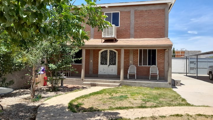 Casa Tipo Granja Con Alberca - Chihuahua