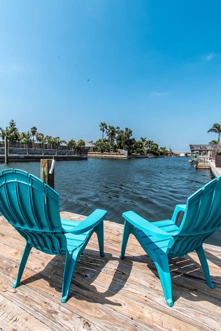 Waterfront Canal Unit A -3 Bd/2 Bth - North Padre Island, TX