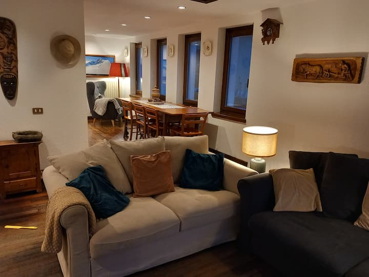 Courmayeur-morgex, Grande Appartamento X 8 Persone - La Thuile