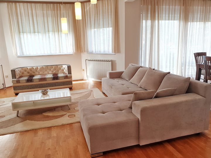 2b Apartment,  Mountain View, Long Term Rent - Zagreb