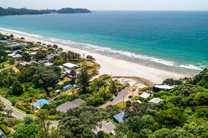 Sunshine Cottage By The Sea | Stay Waiheke - Waiheke Island