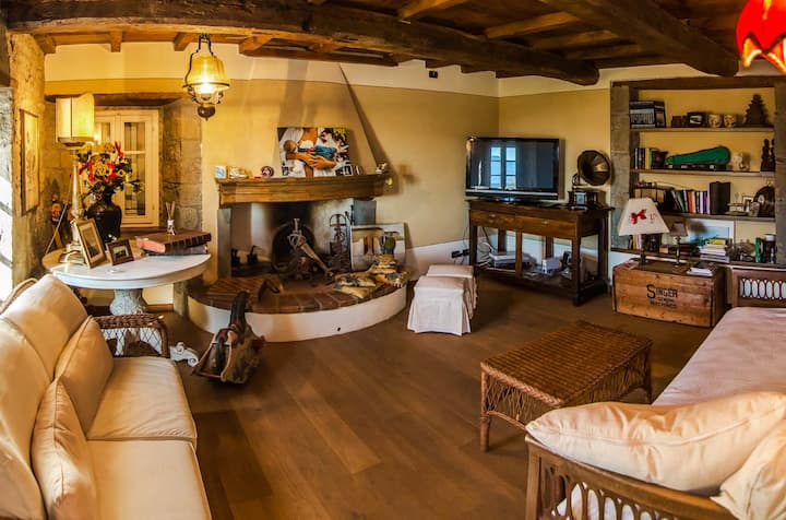 Casale In Pietra Con Piscina Riscaldata E Jacuzzi - Toscane