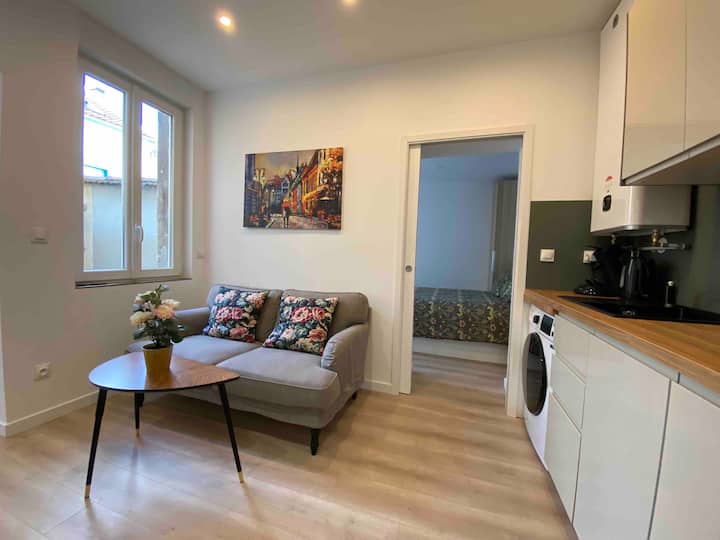 Appartement 24 M2 Avec Parking - Arena / Roosevelt - Reims