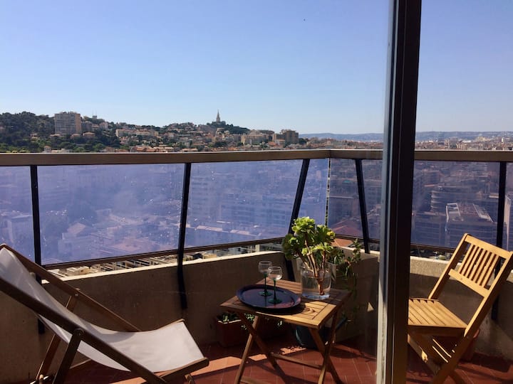 Amoureux Des Panoramas Urbains Et D'architecture! - Marseille