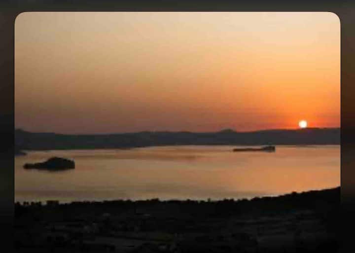 Sunset On The Lake - Bolsena