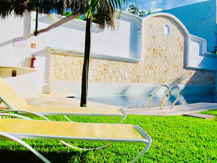 Double Villa Communicating 8 Br. 22 Pax & Pool - Playa del Carmen